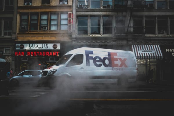 Fedex uses AI to deliver "high-quality service" after firing 22,000 humans